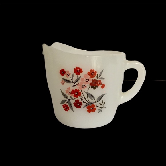 Fire King | Kitchen | Vintage Fire King Milk Glass Primrose Crea | Poshmark